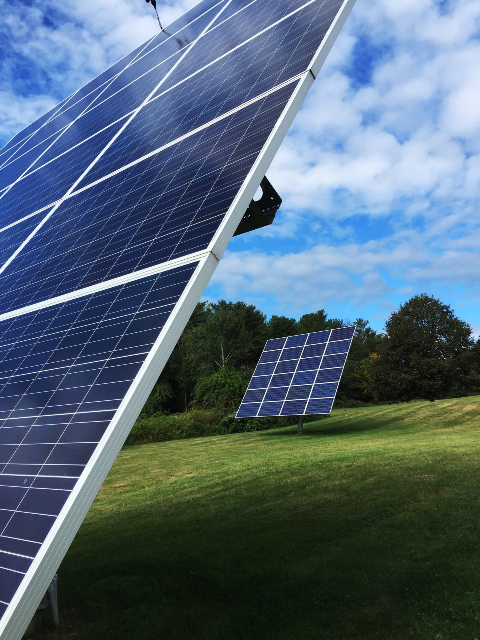 About Us * Rinova Solar